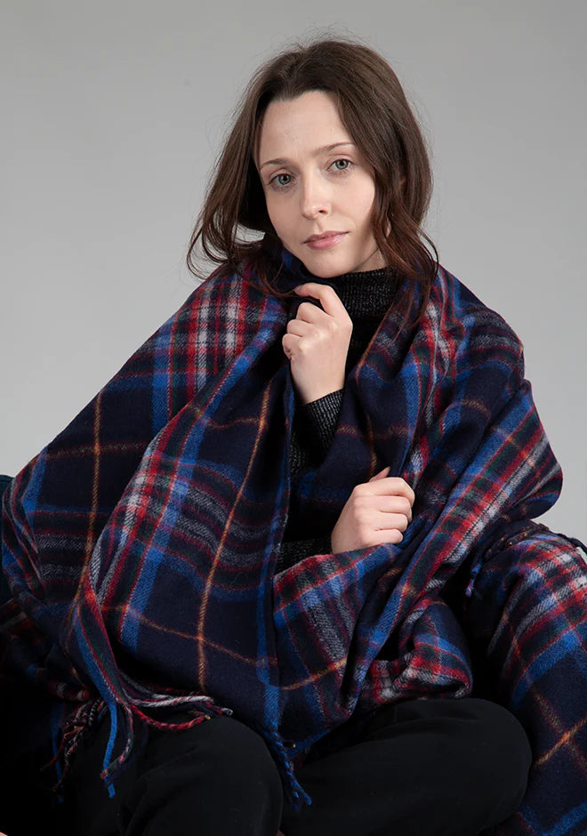 Esprit Du Quebec Merino Wool Tartan Blanket – Thor Haven Farm